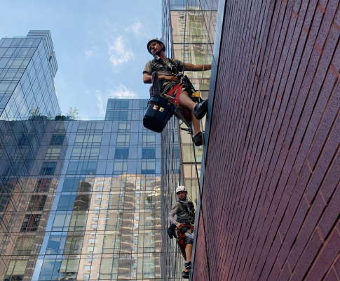 Tips for Safe and Effective High-Rise Window Cleaning – Clearpoint ...